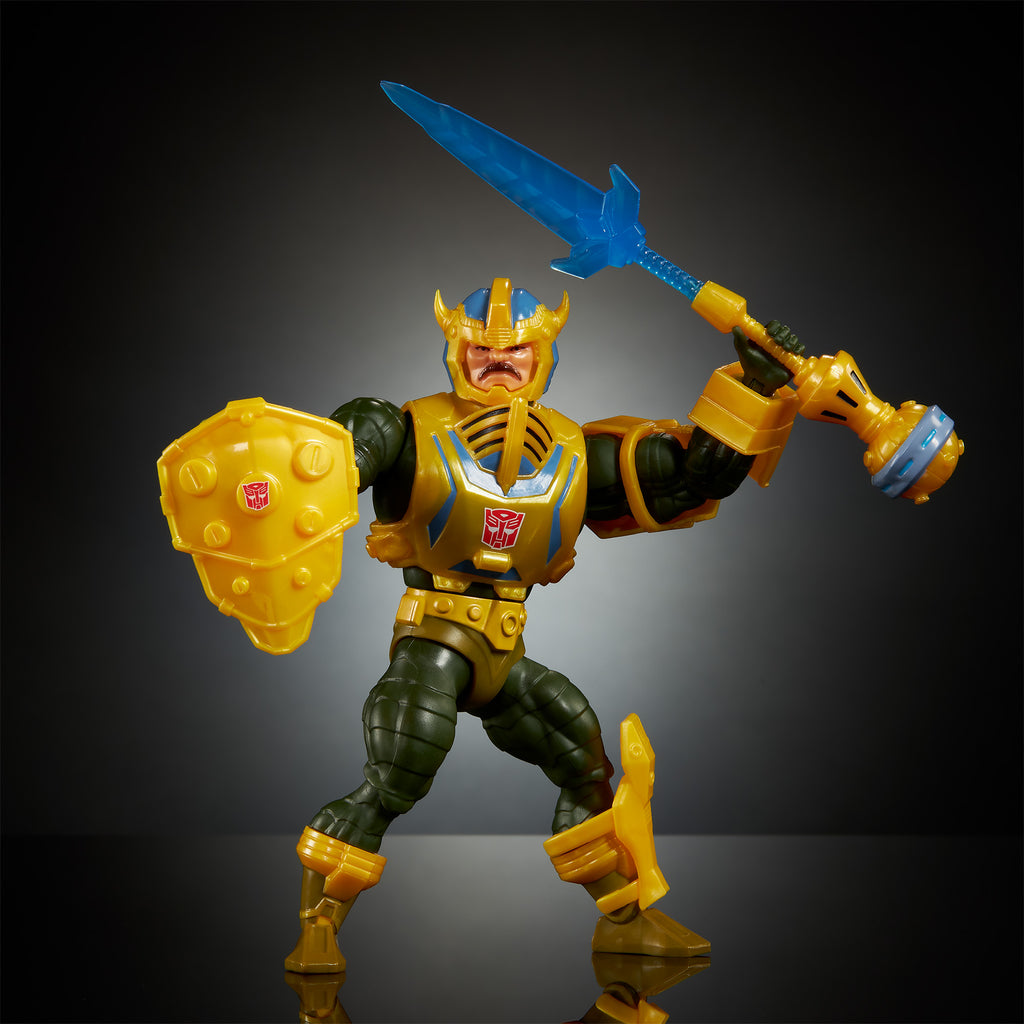 Masters of the Universe x Transformers Bumblebee Armor Man-At-Arms Act ...